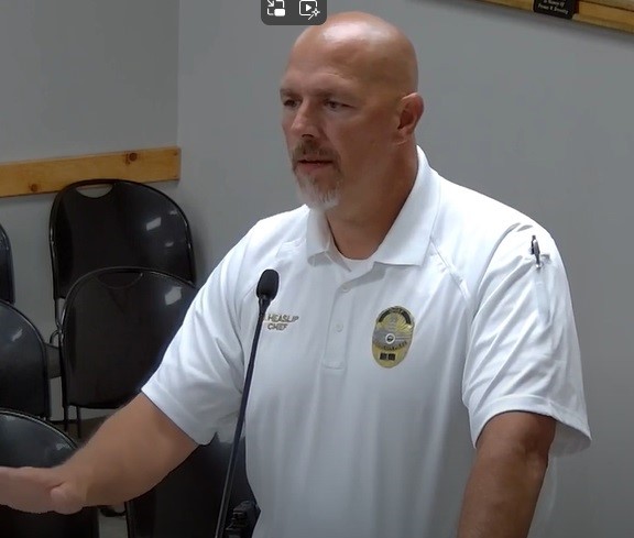 Marine City Police Chief gets amended contract