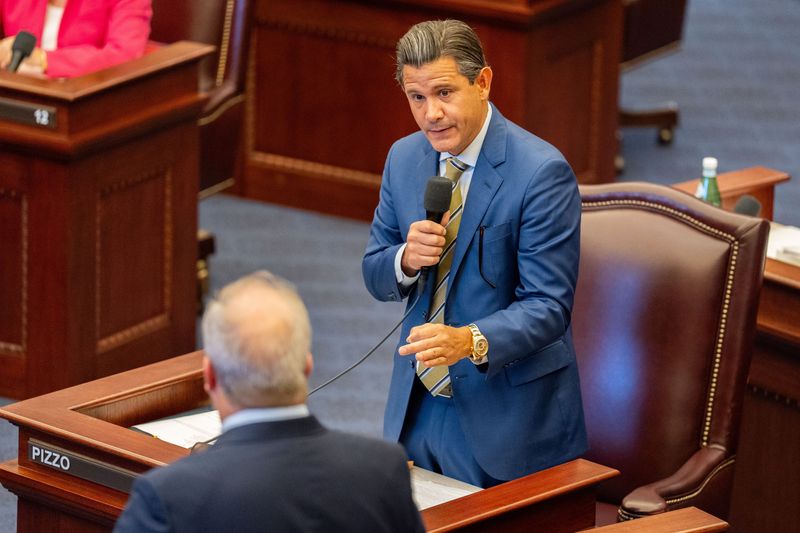 State Sen. Jason Pizzo to run for Florida governor as no-party ...