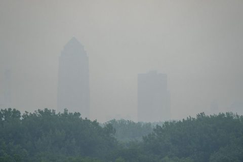 Why is it hazy? Iowans may see, smell smoke from Canada wildfires this ...