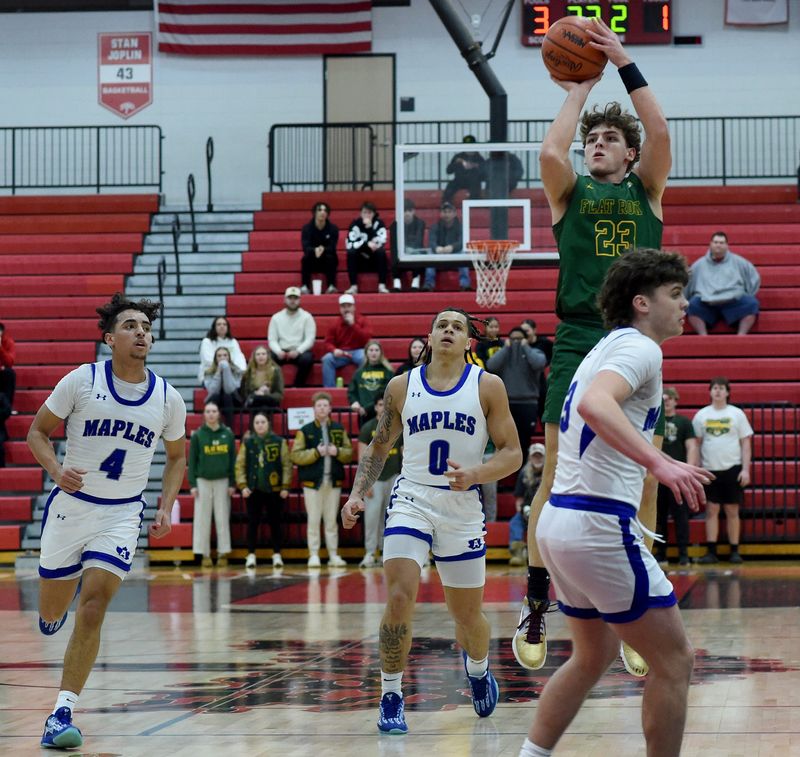 Flat Rock's Junge honored as Michigan Sportswriters All-Stater