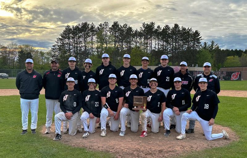 Here are the final Michigan High School baseball rankings for the 2025 ...
