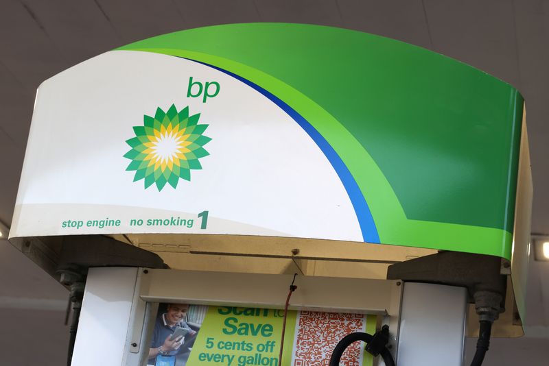 Elliott wants BP to boost free cash flow to $20 billion by 2027, source ...